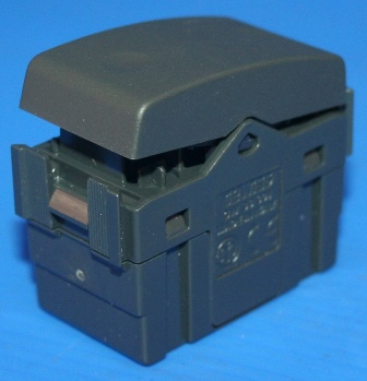 GEWISS PLAYBUS 1-WAY SWITCH MODULE 230VAC 16AX 1P BLACK - Electrical ...